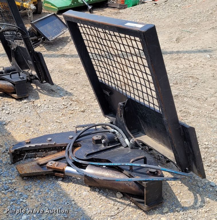 Quick Attach skid steer tree shear in Augusta, KS | Item BY9384 sold ...