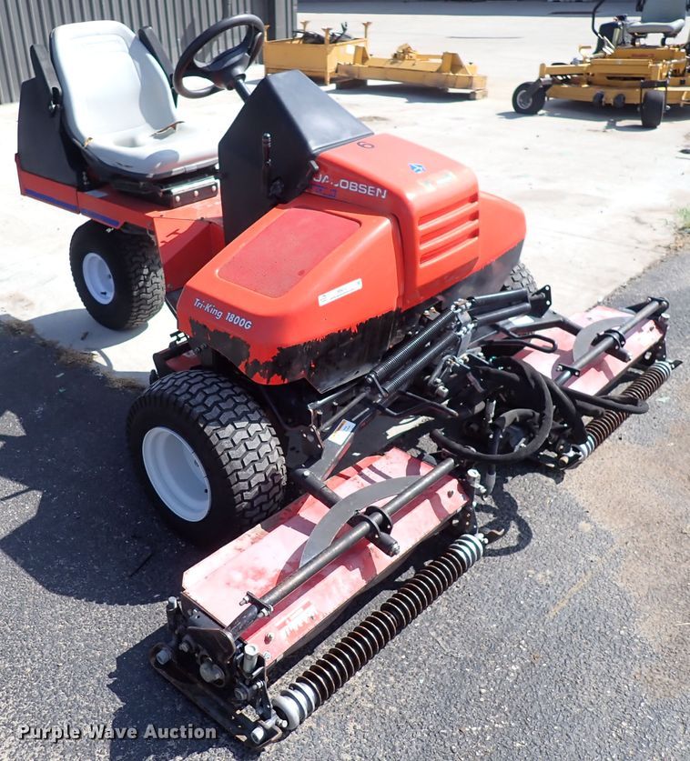 Jacobsen Tri King 1800G ZTR greens mower in Park City, KS | Item IB9012 ...