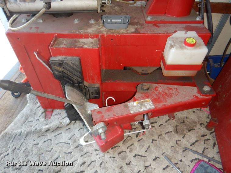 Coats Baseline 500 tire machine in Lincoln, NE | Item KX9654 sold ...