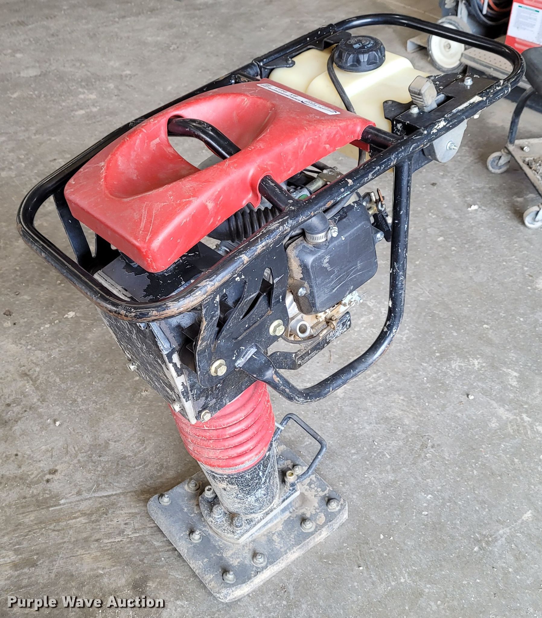 Toro VR3100 plate compactor in Augusta, KS | Item BY9411 sold | Purple Wave