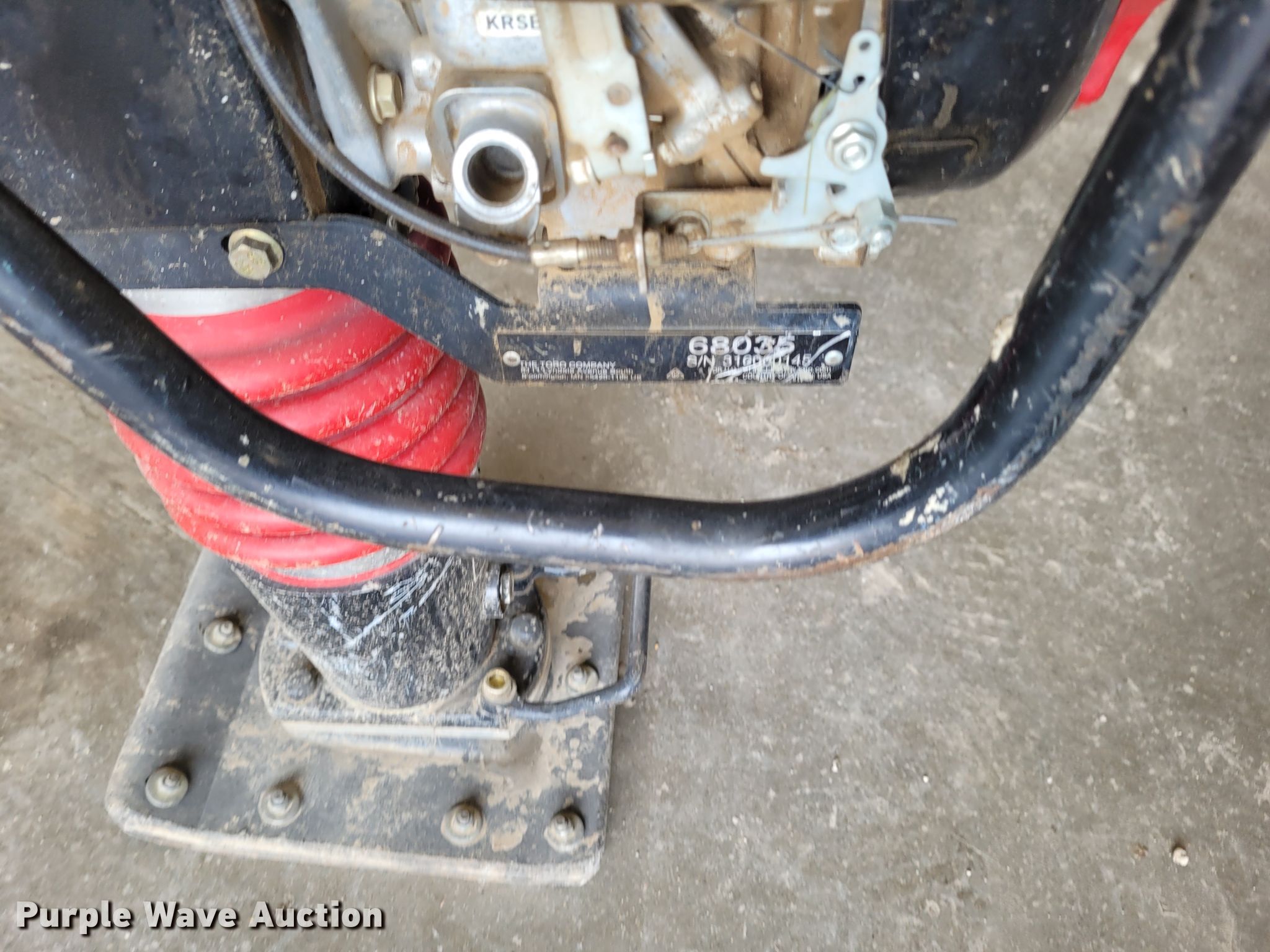 Toro VR3100 plate compactor in Augusta, KS | Item BY9411 sold | Purple Wave