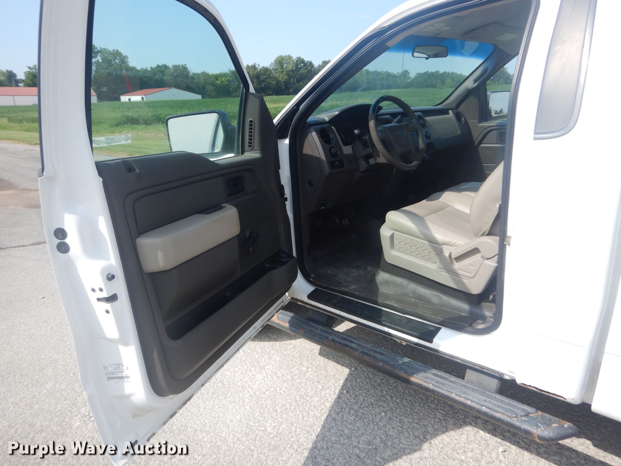 2009 Ford F150 XL pickup truck in Moscow Mills, MO | Item JI9471 sold ...