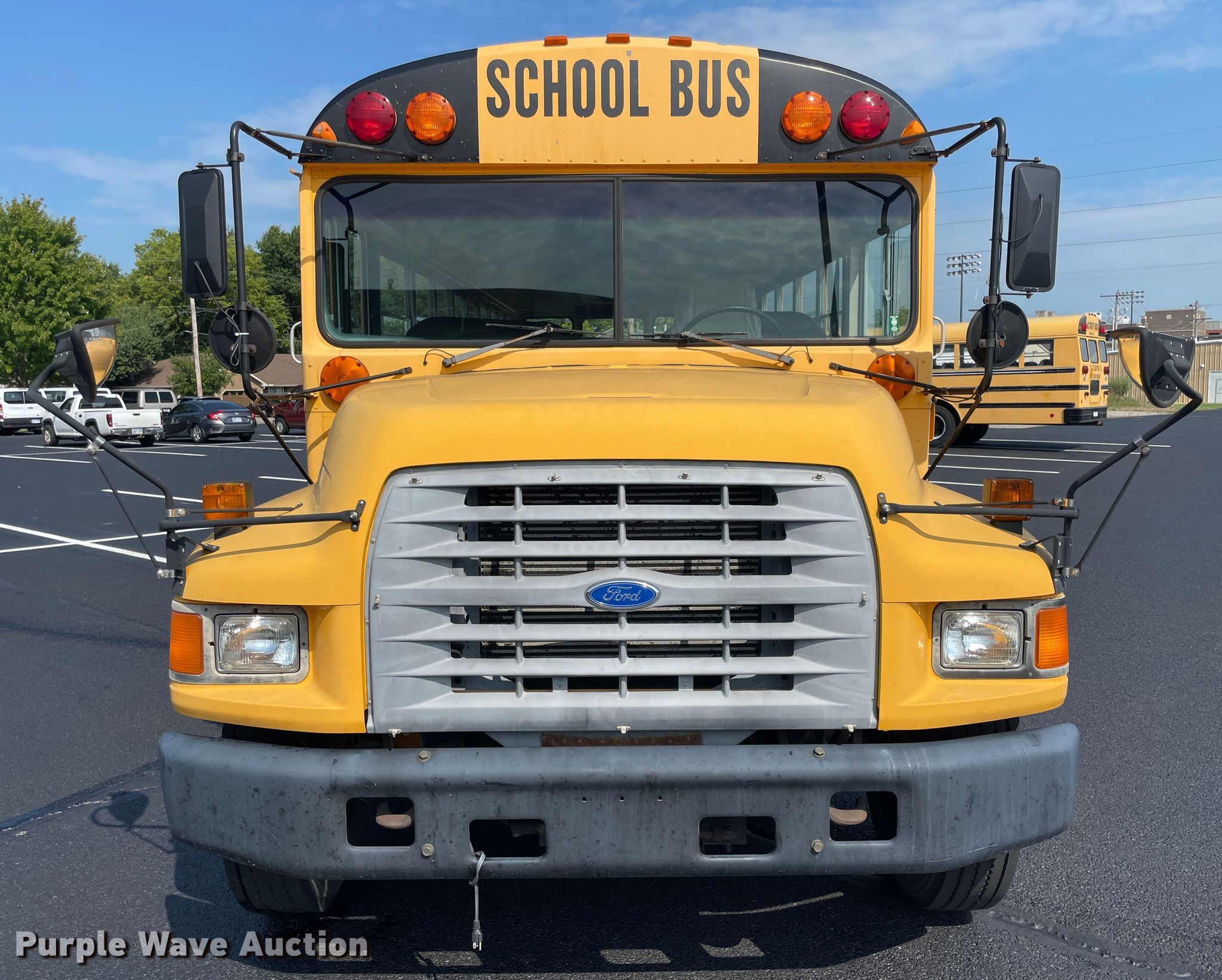 1996 Ford B800 school bus in Pittsburg, KS | Item JQ9748 sold | Purple Wave