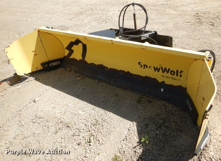 Snow Wolf Quattro Plus 96"W skid steer snow pusher in Rochester, MN ...