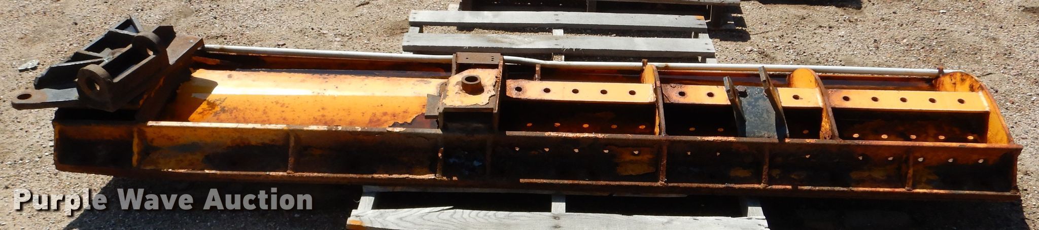 2002 Monroe wing plow in Mitchell, SD | Item DL6297 sold | Purple Wave