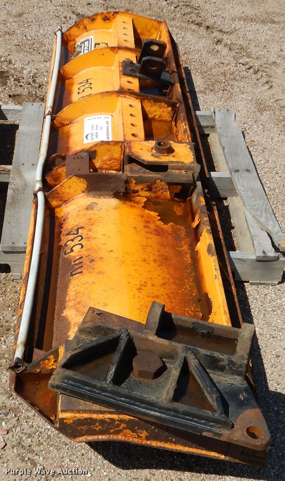 2002 Monroe wing plow in Mitchell, SD | Item DL6297 sold | Purple Wave