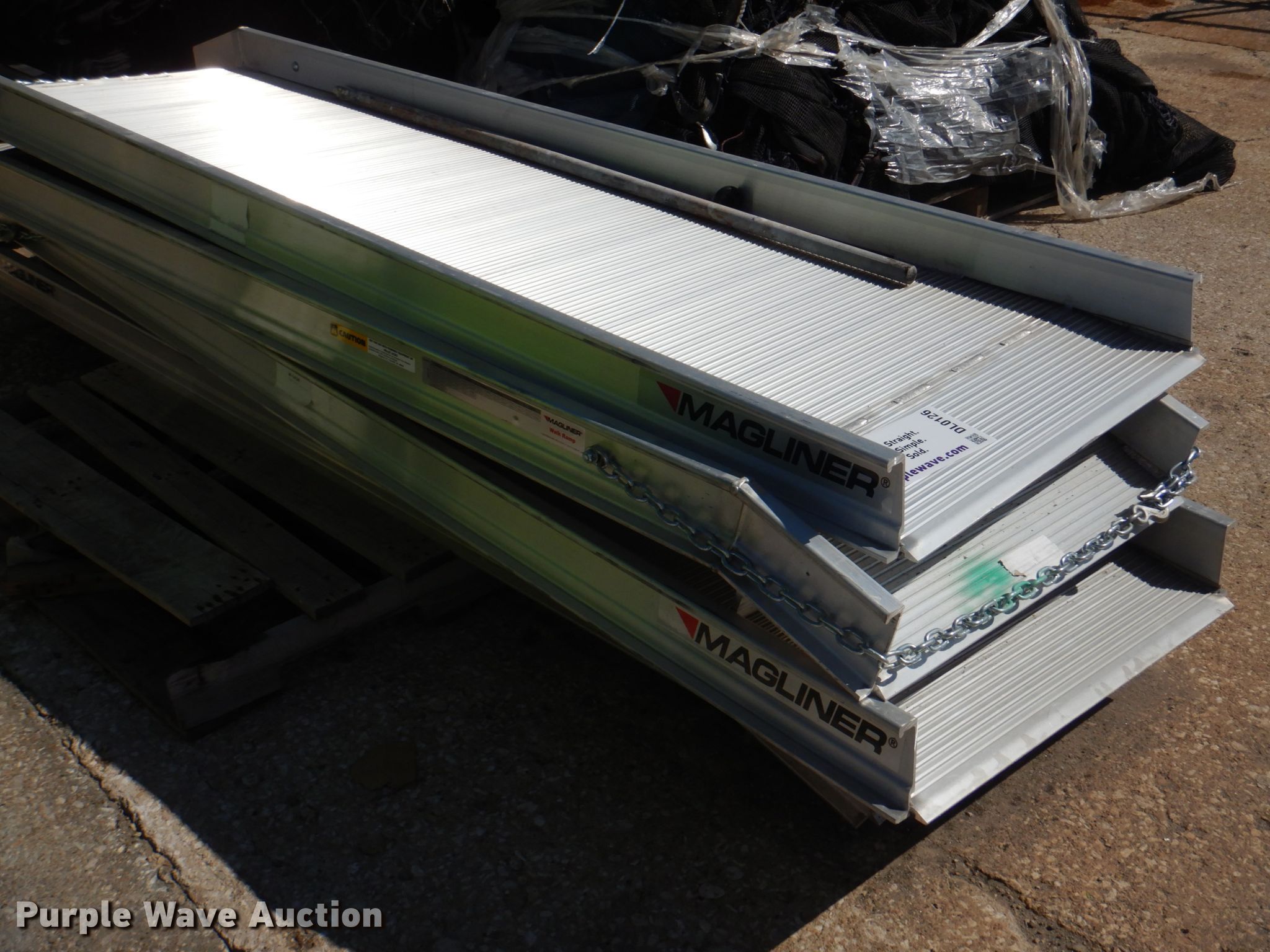 (4) Magliner ramps in Kansas City, KS | Item DL0126 sold | Purple Wave