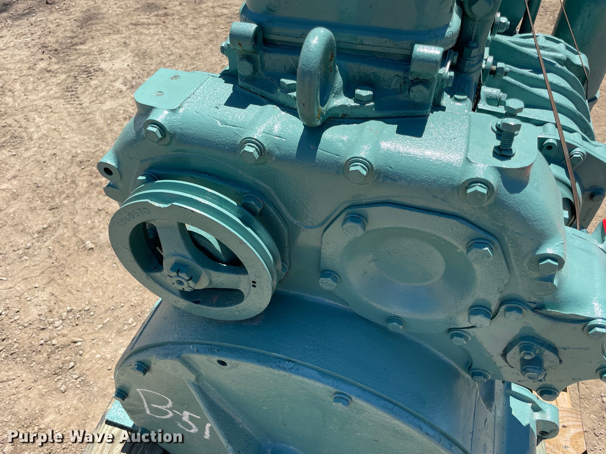 Detroit Diesel 471 engine in Chouteau, OK | Item JQ9714 sold | Purple Wave