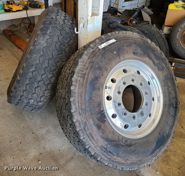 (2) Trazano 385/65R22.5 tires in Blue Springs, MO | Item IC9967 sold ...