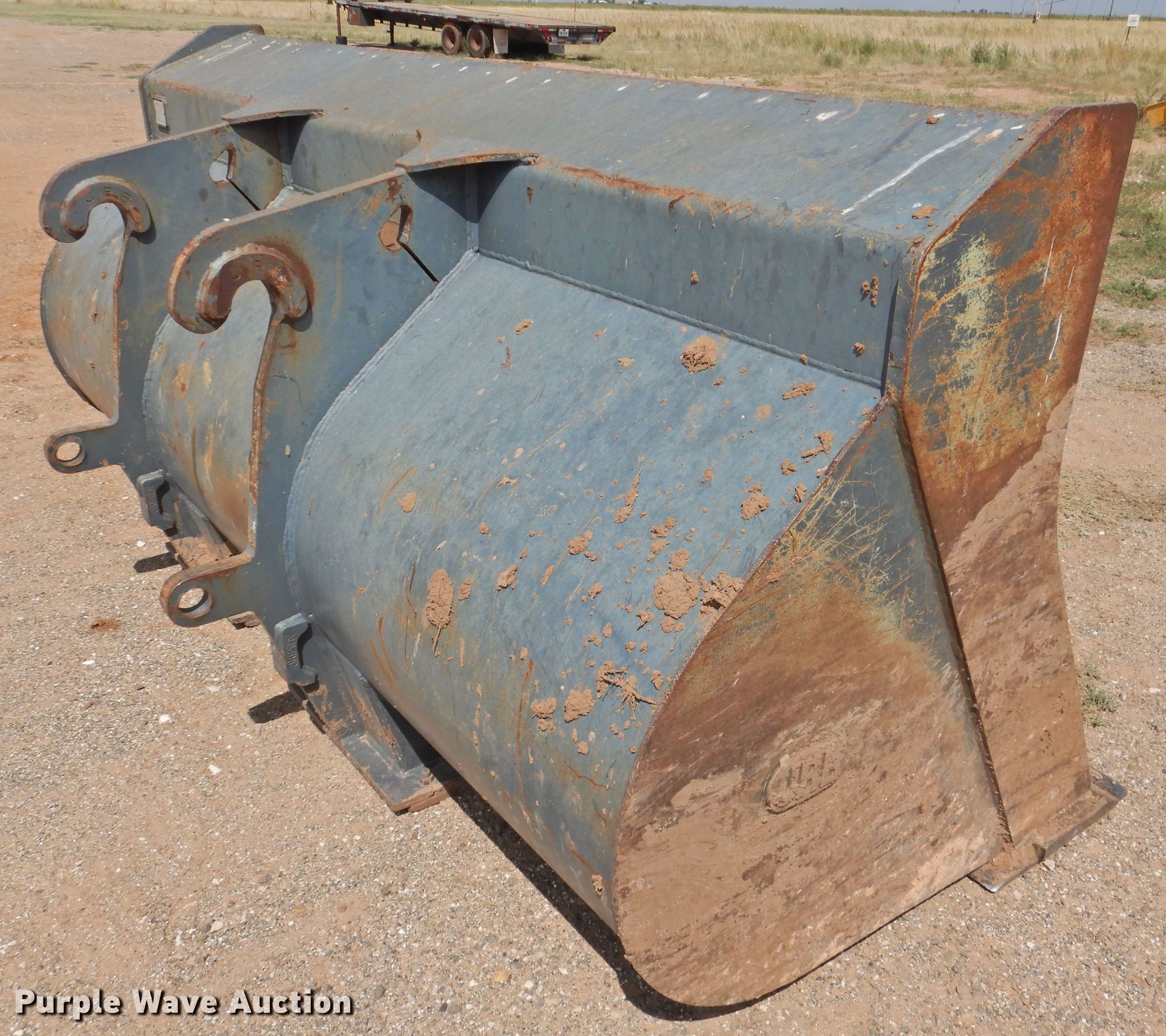 JRB 644J wheel loader bucket in Muleshoe, TX | Item DK2453 sold ...