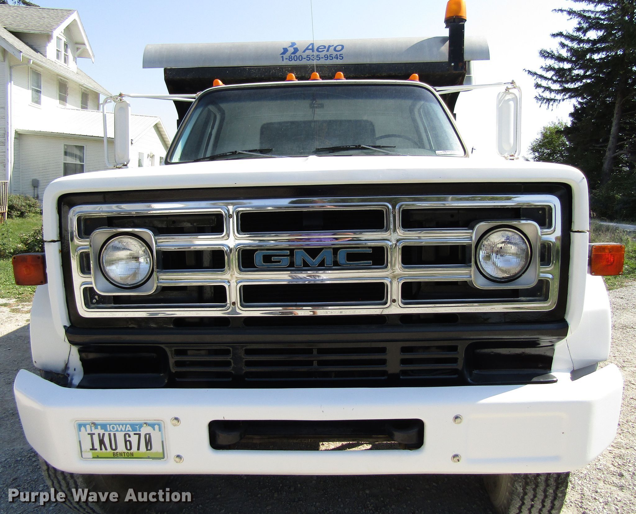 1973 GMC dump truck in Watkins, IA | Item EV9313 sold | Purple Wave