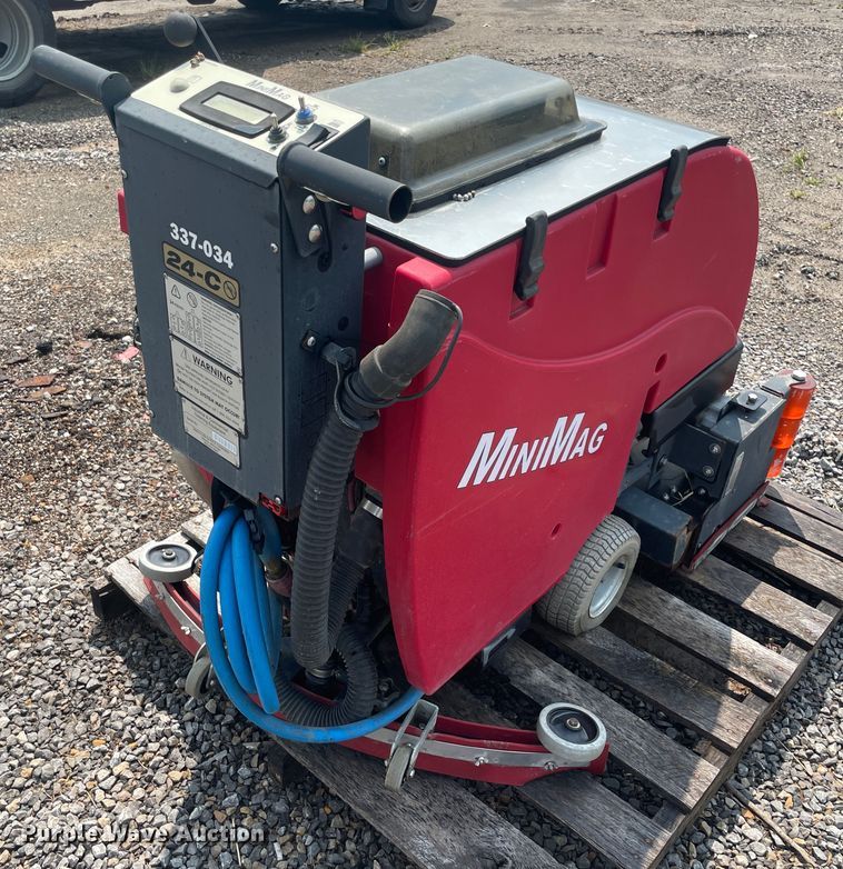 MiniMag Factory Cat 24-C floor scrubber in Pittsburg, KS | Item JQ9680 ...