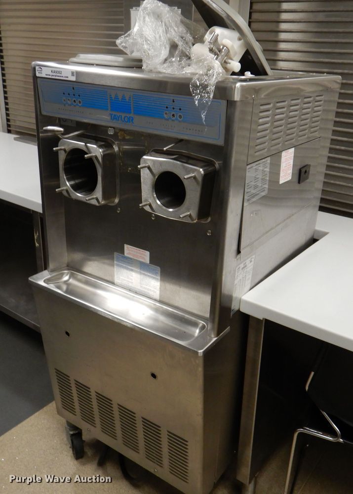 Taylor 632-33 ice cream machine in Des Moines, IA | Item KA9352 sold ...