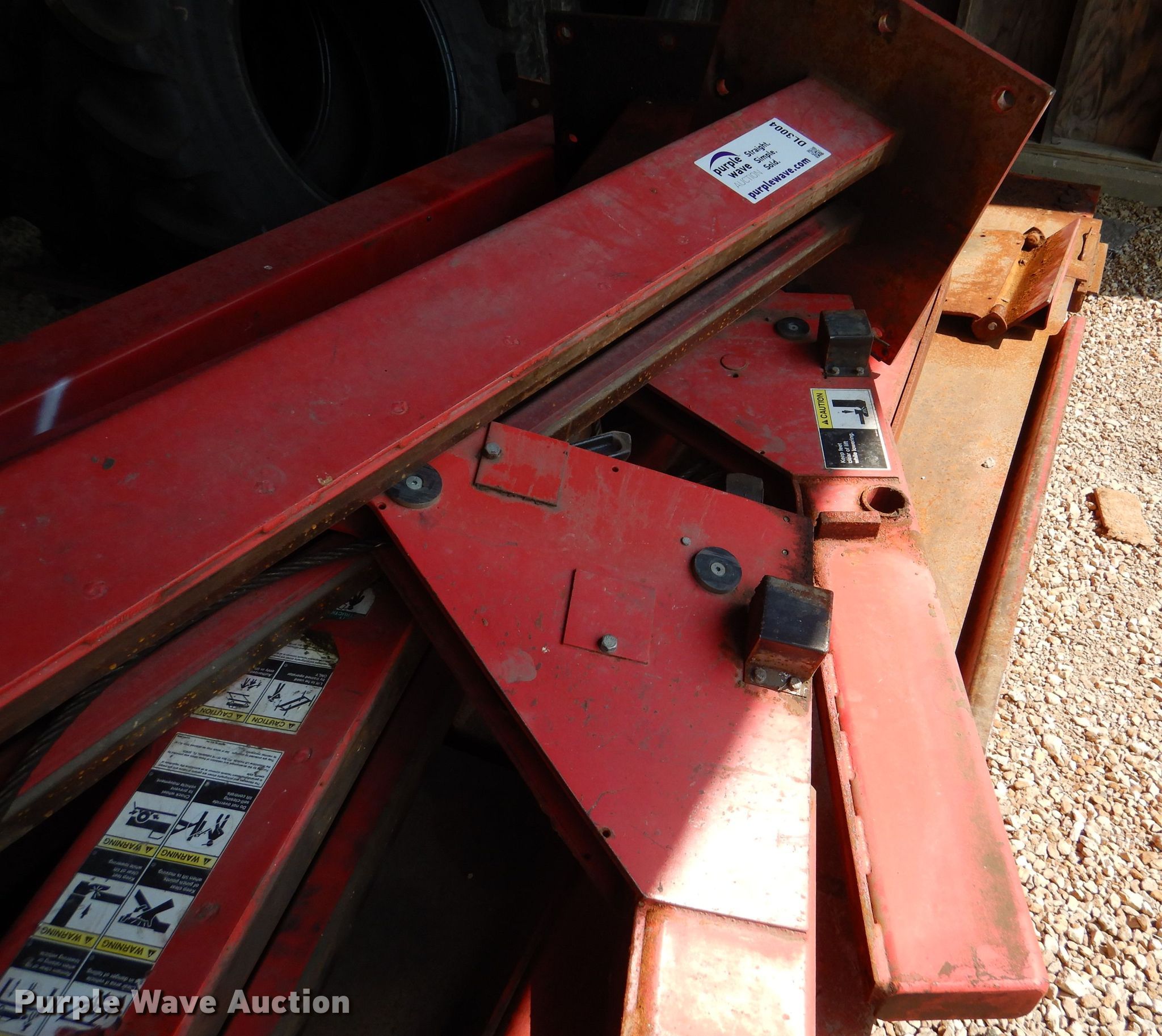 Hunter four post automotive lift in Lawrence, KS | Item DL3004 sold ...