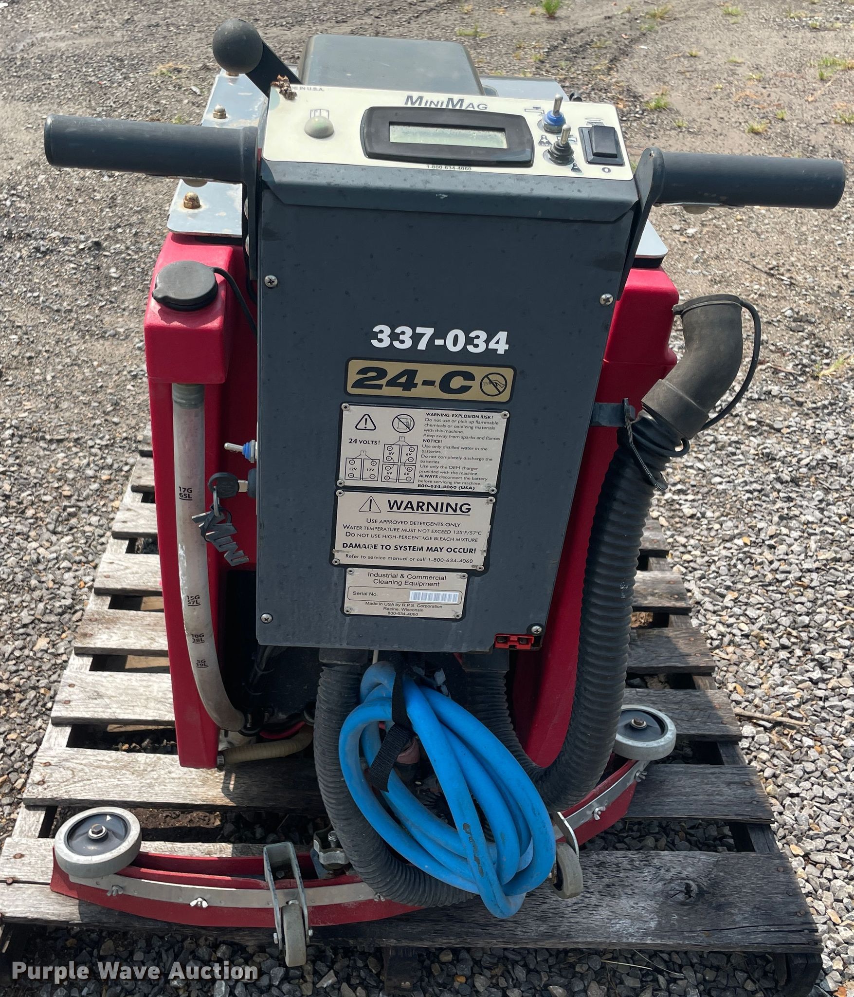 MiniMag Factory Cat 24-C floor scrubber in Pittsburg, KS | Item JQ9680 ...