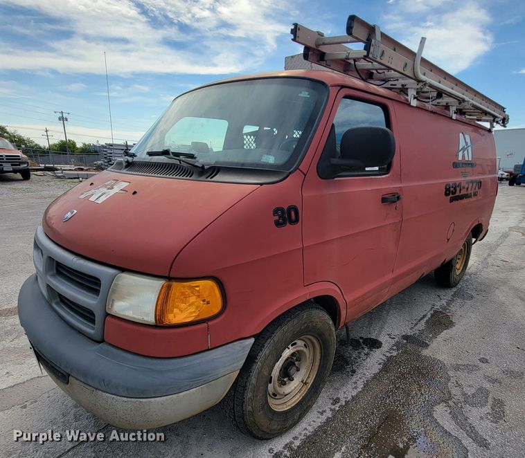 2000 Dodge Ram Van 2500 van in Springfield, MO | Item KQ9293 sold ...