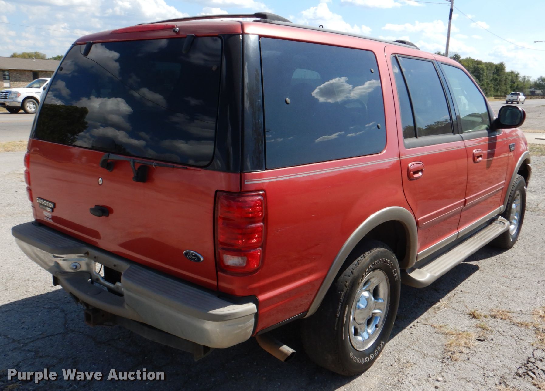 2001 Ford Expedition SUV in Okemah, OK | Item DG1813 sold | Purple Wave