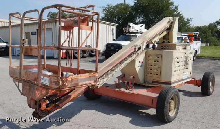 JLG 40HA boom lift in Kansas City, KS | Item DL3076 sold | Purple Wave