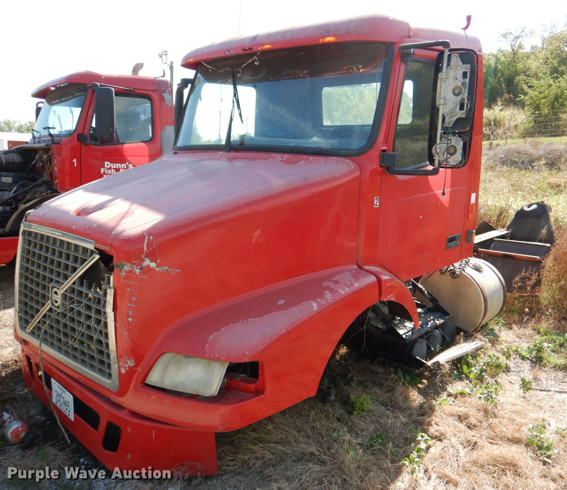 2004 Volvo VNM truck cab and chassis in Fittstown, OK | Item IR9157 ...