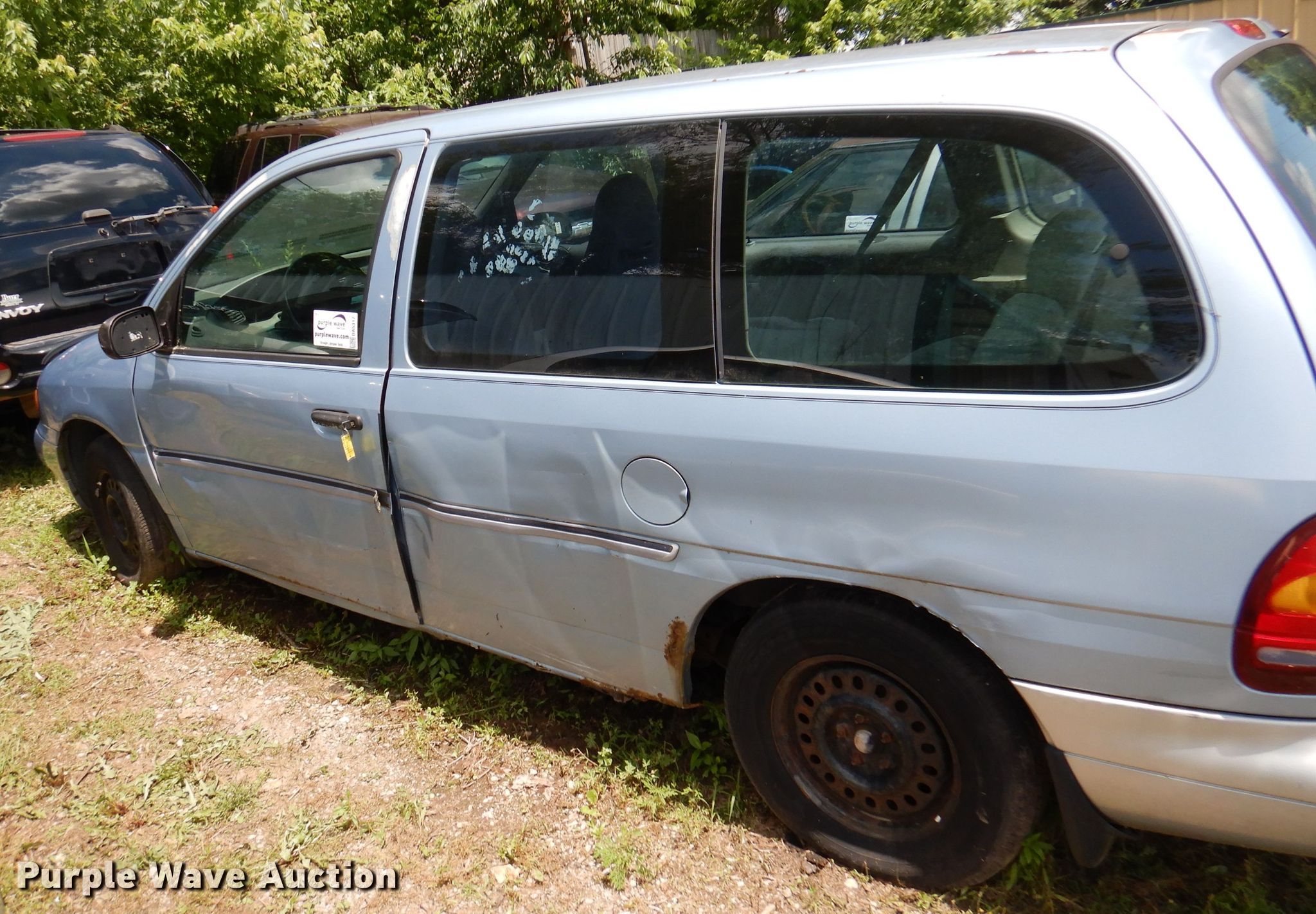 1998 Ford Windstar van in Bois D'Arc, MO | Item DA5317 sold | Purple Wave