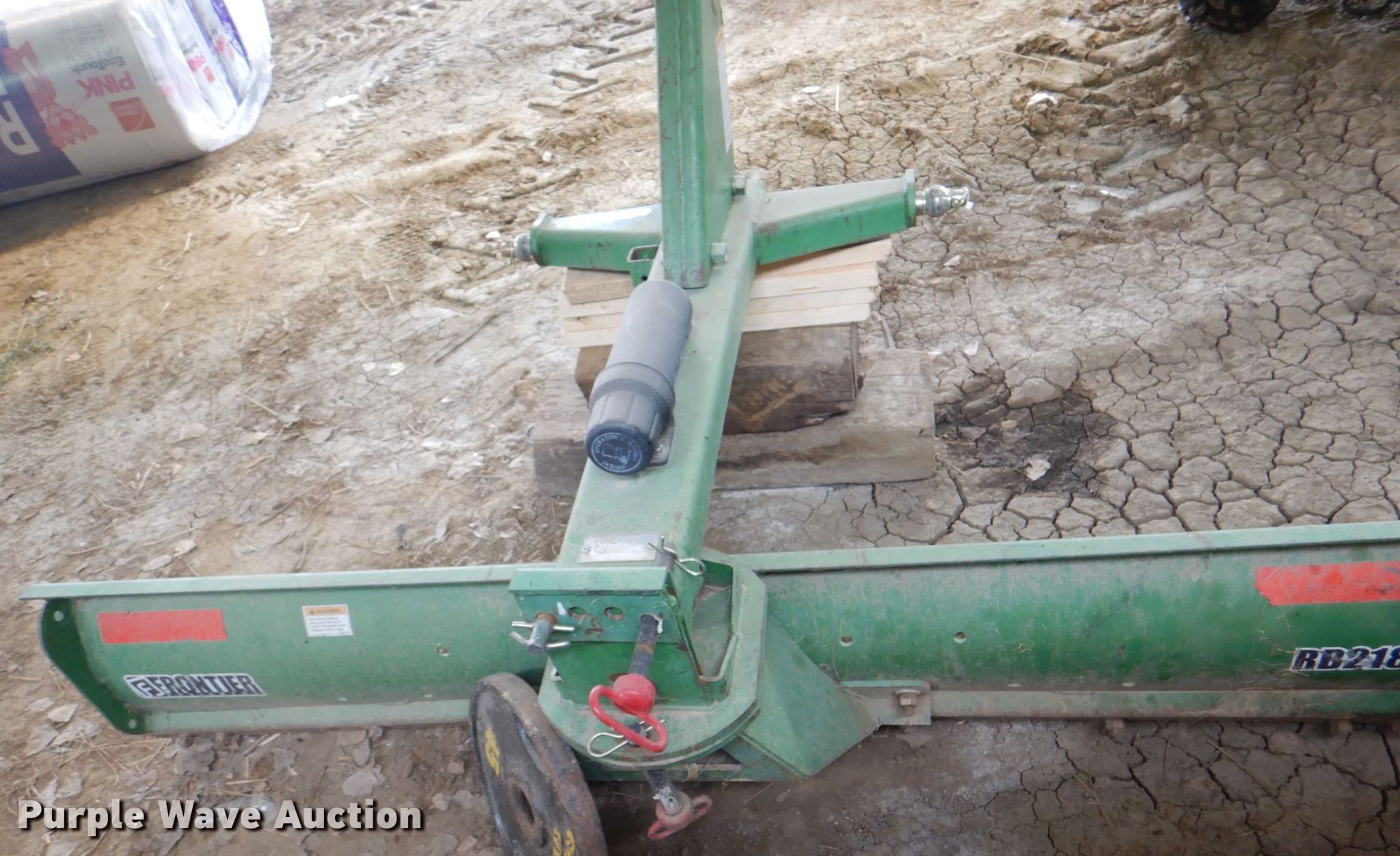 Frontier RB2184 7' W blade in Blair, NE | Item KX9241 sold | Purple Wave