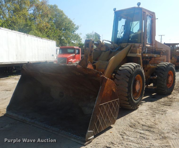 1995 Case 621B wheel loader in Tulsa, OK | Item IR9219 sold | Purple Wave
