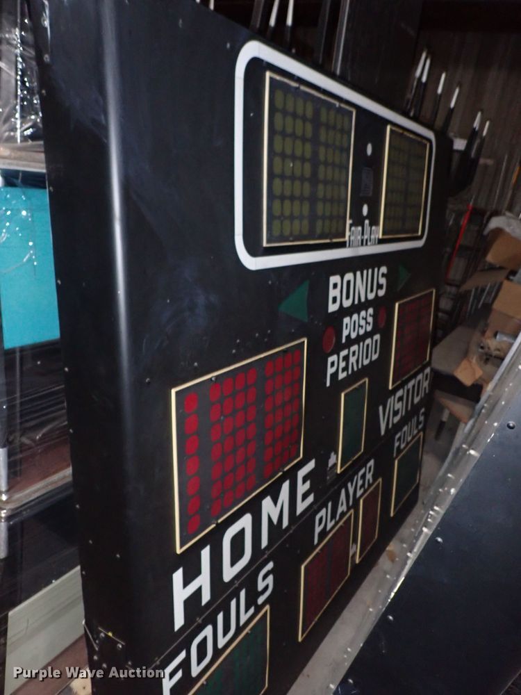 (2) Fairtron scoreboards in Nickerson, KS | Item IB9091 sold | Purple Wave