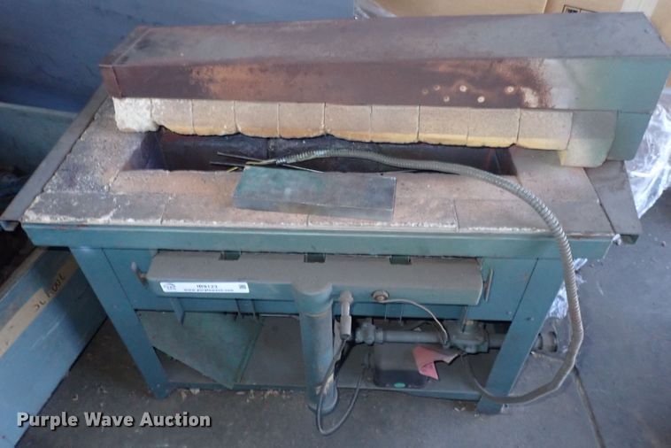 Johnson 133BES forge in Nickerson, KS | Item IB9123 sold | Purple Wave