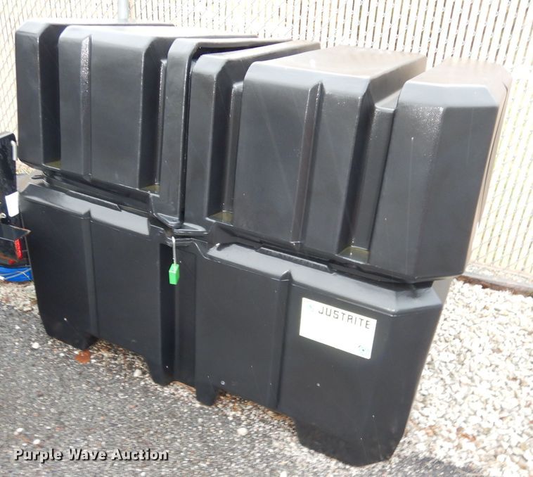 JustRite waste collection tote in Olathe, KS | Item KP9784 sold ...