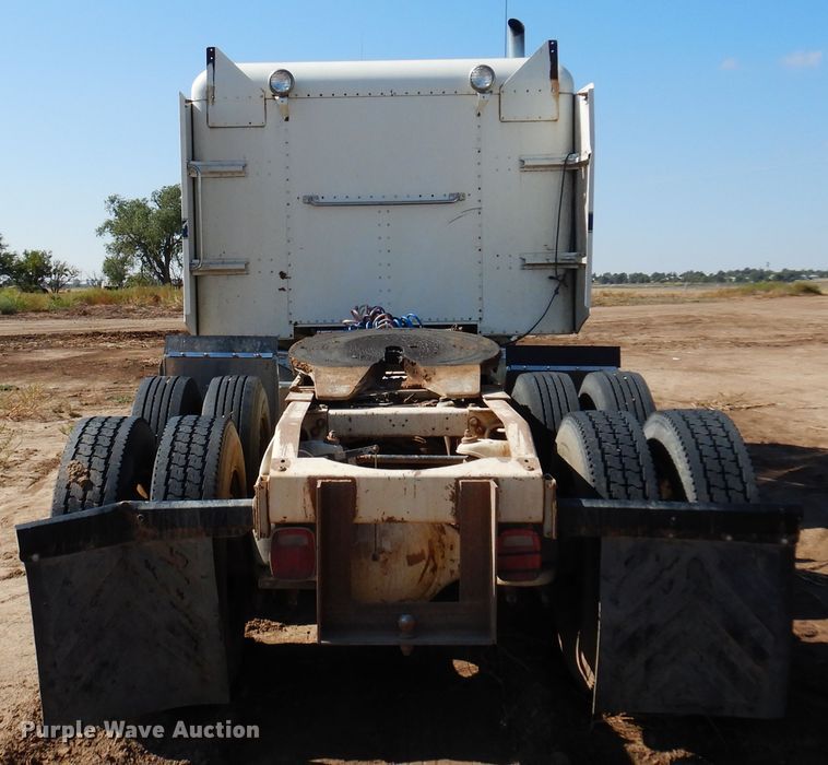 1994 Peterbilt 377 semi truck in Gate, OK | Item DM5120 sold | Purple Wave