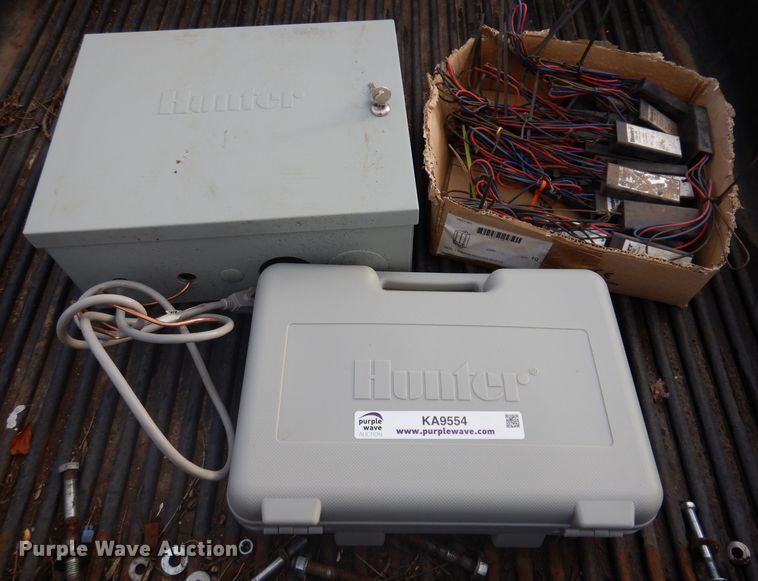 2007 Hunter ACC-99D irrigation system controller in Aberdeen, SD | Item ...