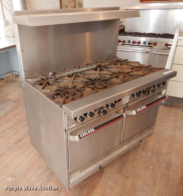 Garland oven in Fort Dodge, KS | Item KO9732 sold | Purple Wave