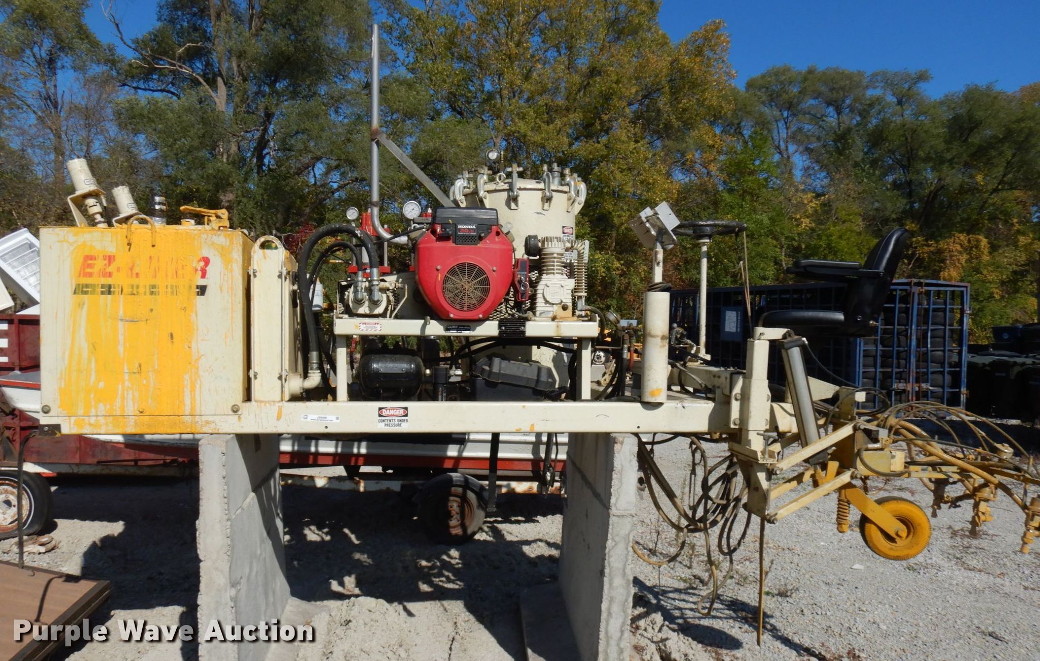 EZ-Liner AL120 paint striper in Waterloo, IA | Item JS9496 sold ...