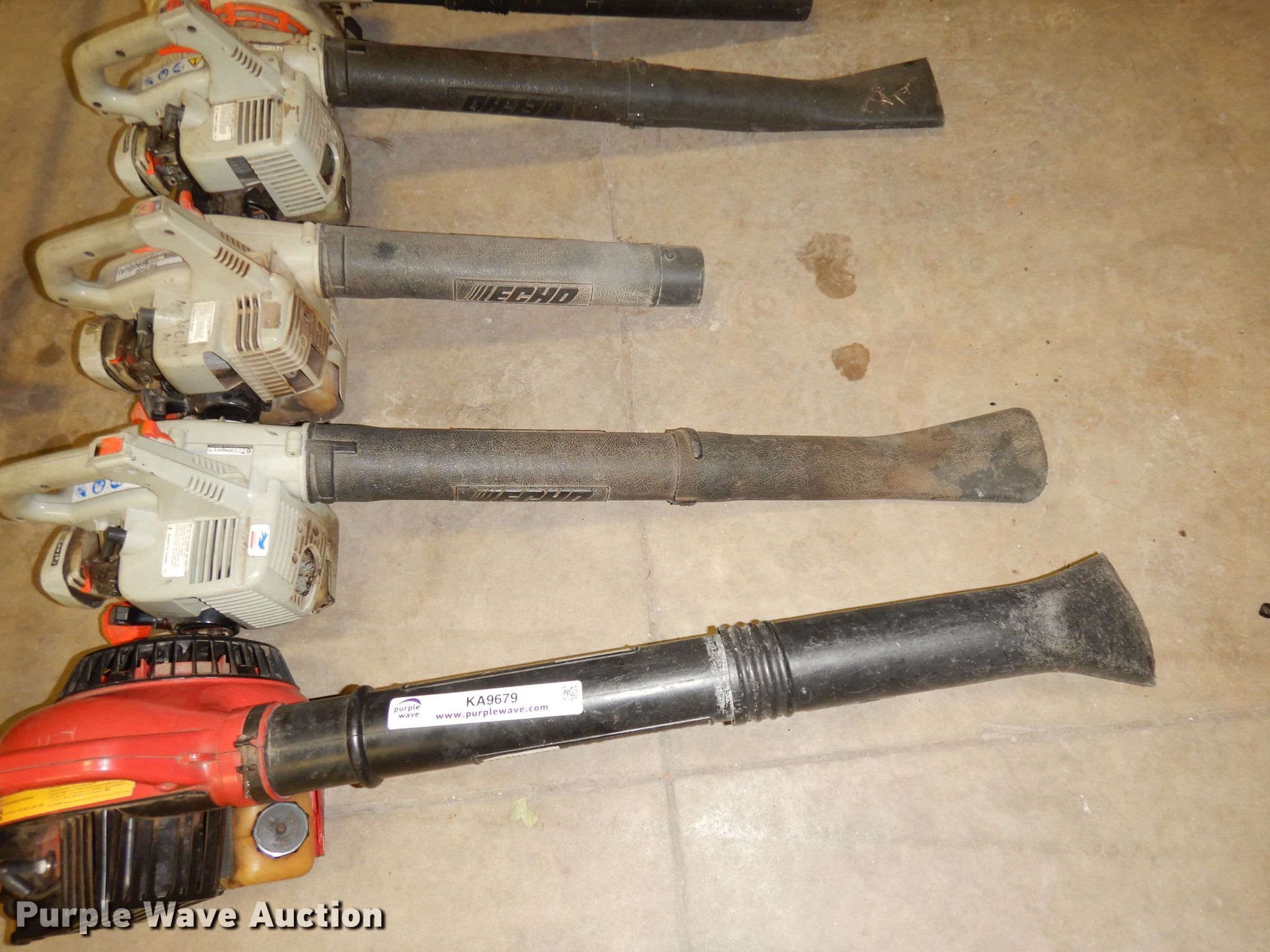 (6) blowers in Emporia, KS | Item KA9679 sold | Purple Wave