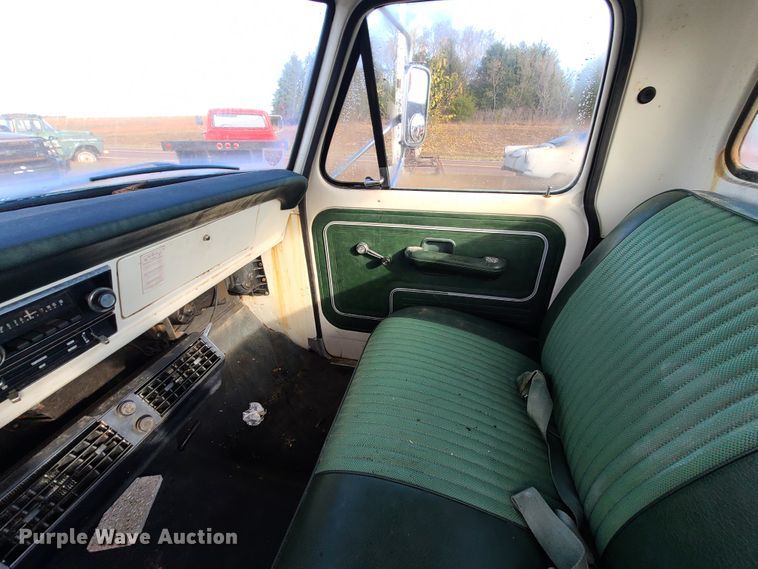 1972 Ford F250 pickup truck in Cole Camp, MO | Item EZ9225 sold ...
