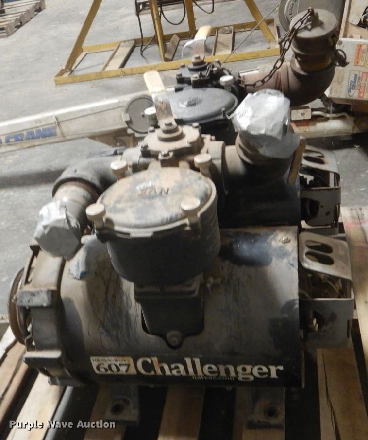 (2) Challenger 607 pumps in Shattuck, OK | Item KO9778 sold | Purple Wave