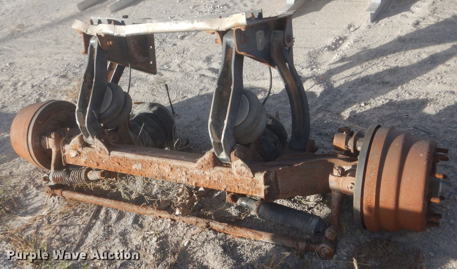 (3) steerable lift axles in Shattuck, OK | Item KO9761 sold | Purple Wave