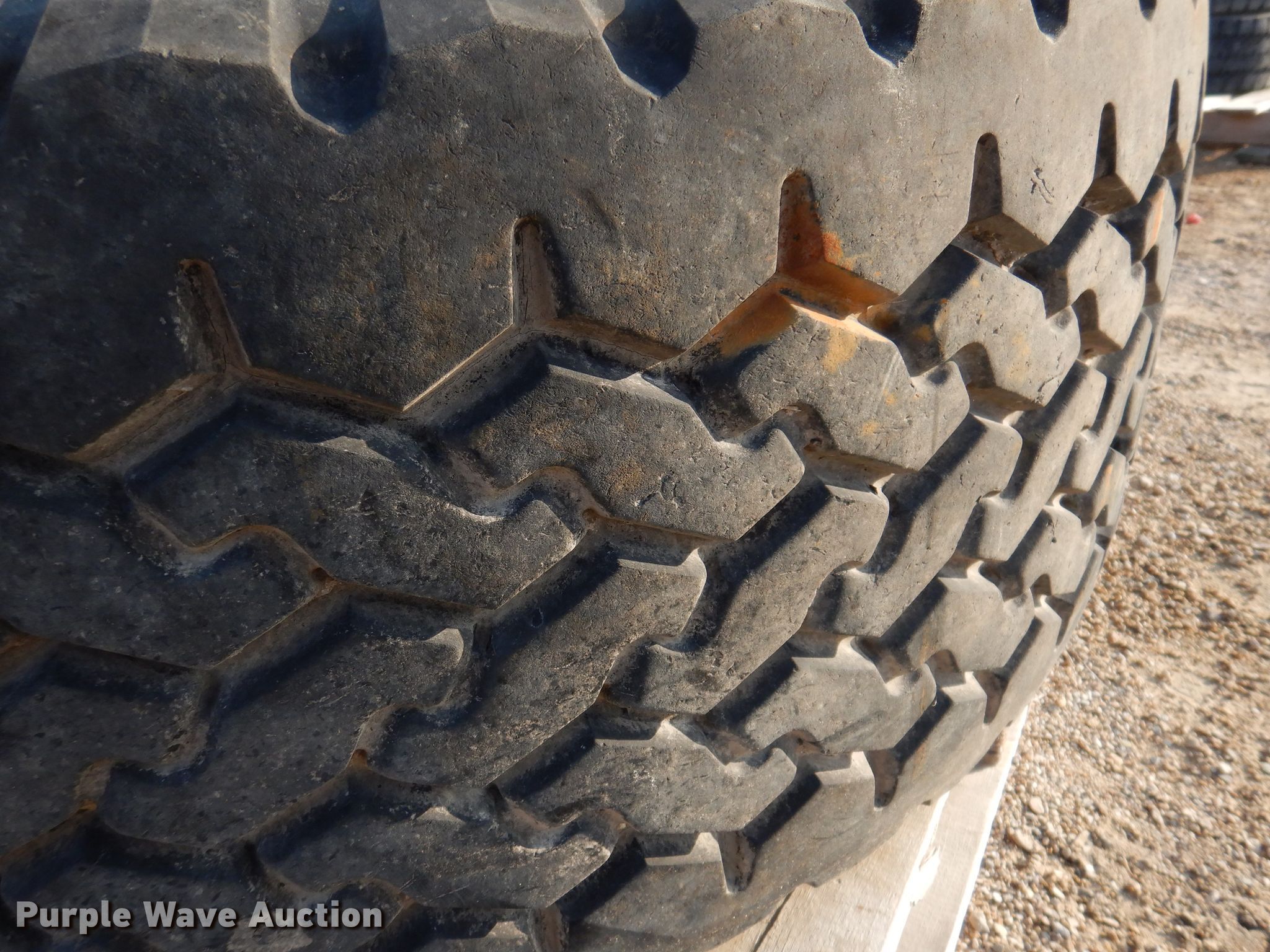 Bridgestone 18R22.5 tire and wheel in Osage, IA | Item KY9600 sold ...