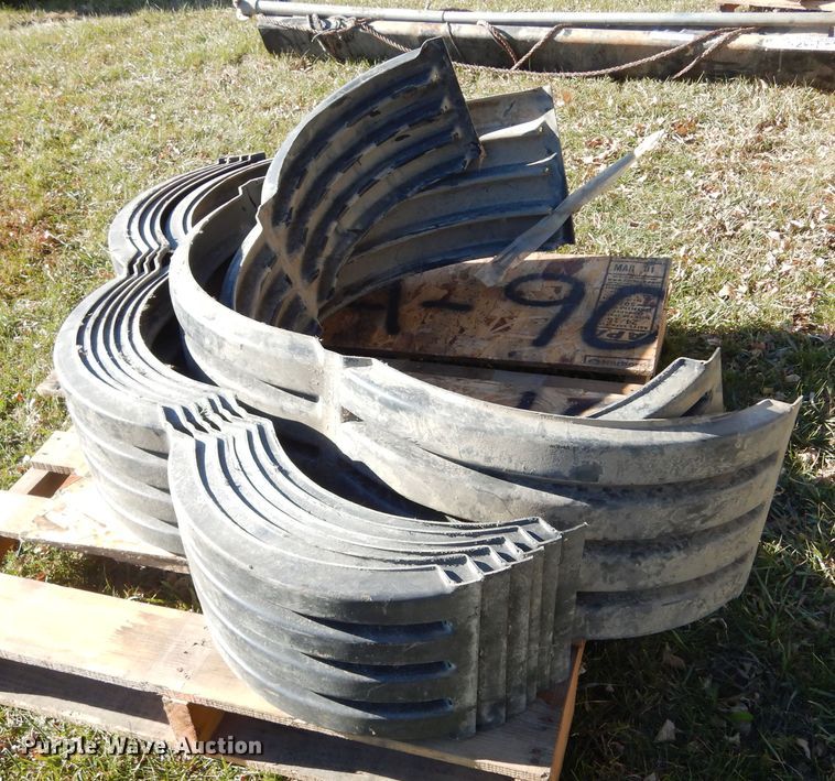 (8) culvert connectors in Onawa, IA | Item KO9126 sold | Purple Wave