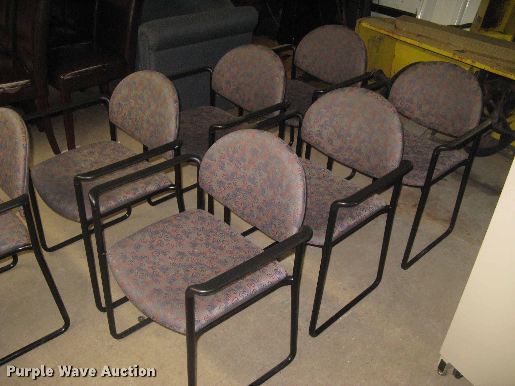 (7) chairs in Wichita, KS | Item GA9606 sold | Purple Wave