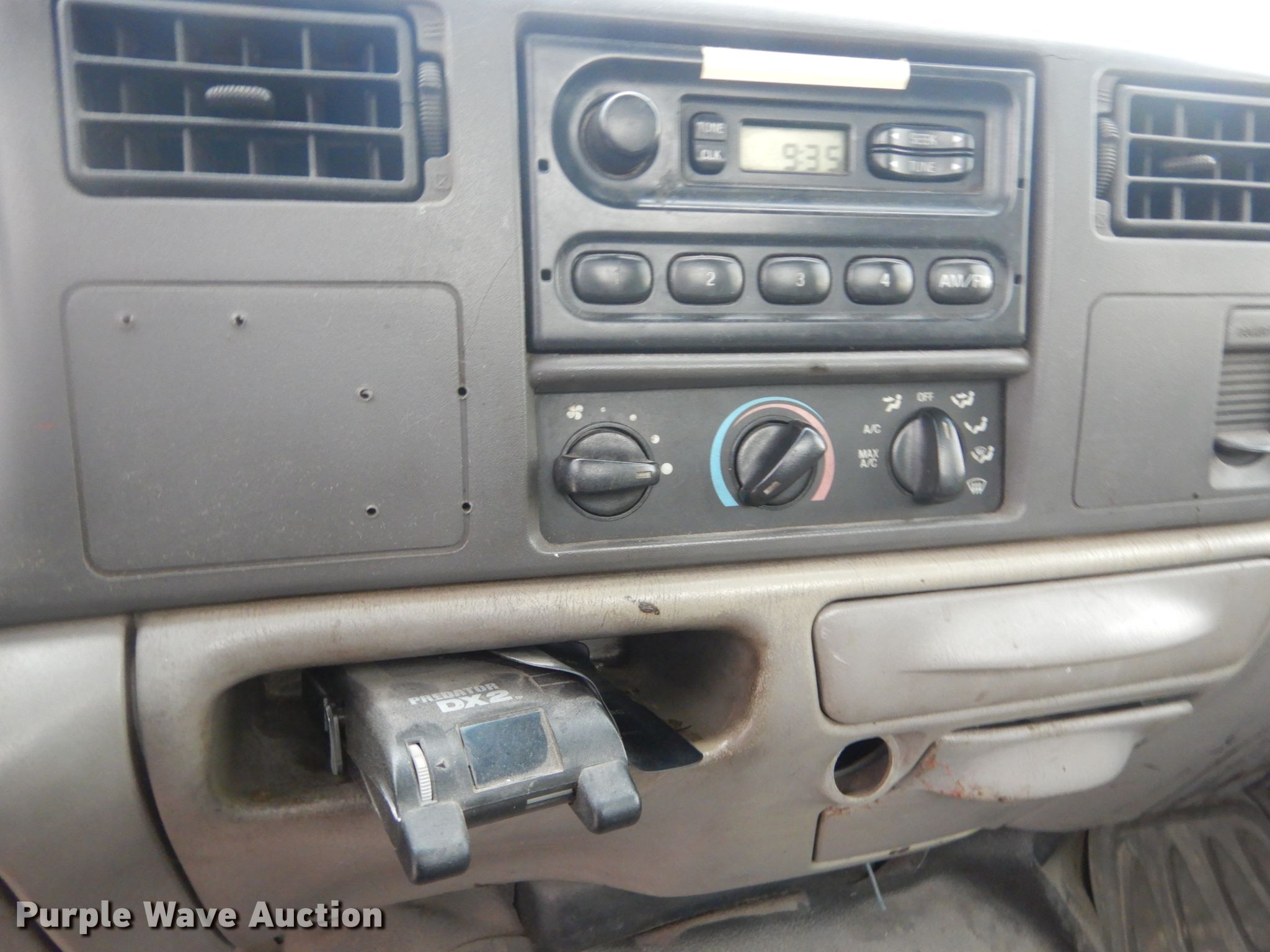 2000 Ford F450 Super Duty truck cab and chassis in Pevely, MO | Item ...