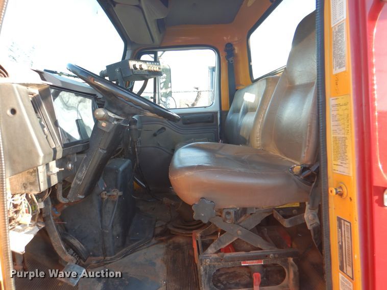 1997 International 4700 dump truck in Tulsa, OK | Item IR9181 sold ...