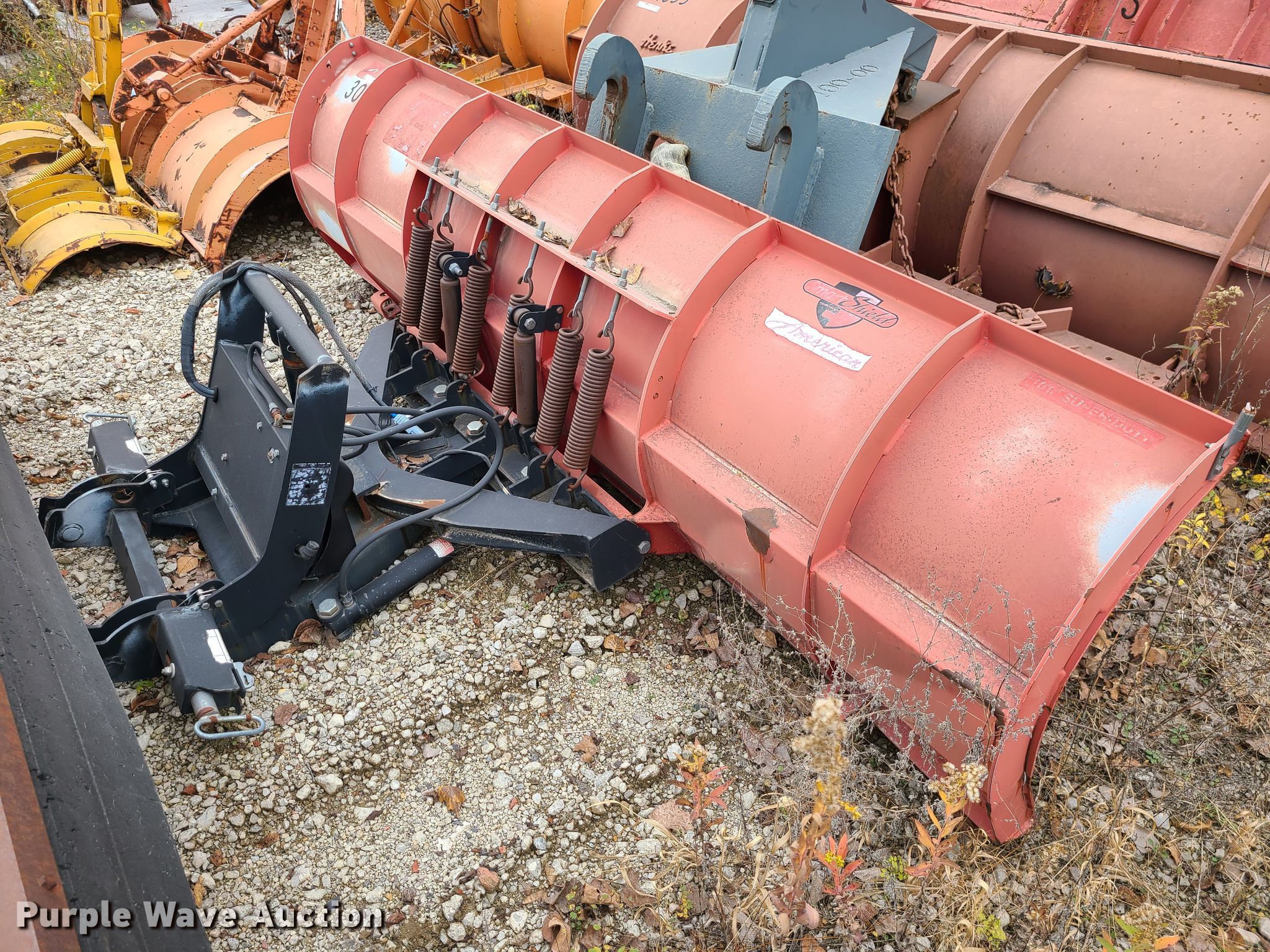 American snow plow in Kansas City, MO | Item GO9488 sold | Purple Wave