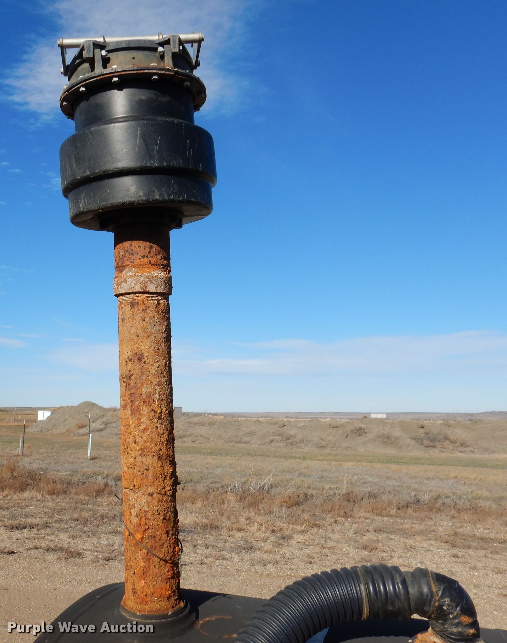 Sti-P3 steel tank in Pierre, SD | Item DL5816 sold | Purple Wave