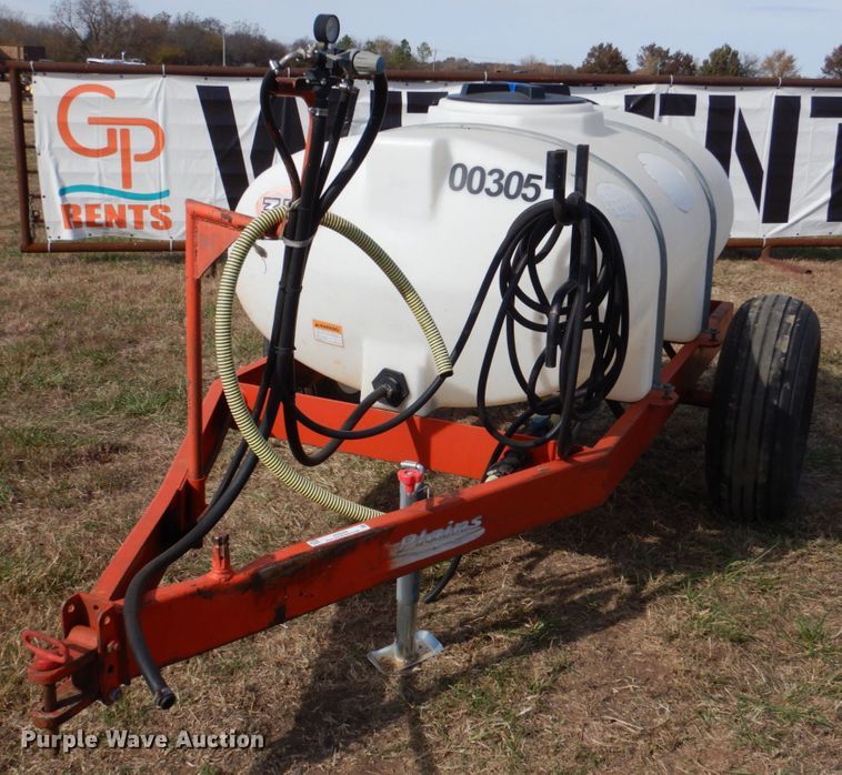 Shop built turf sprayer in Davis, OK | Item JD9568 sold | Purple Wave