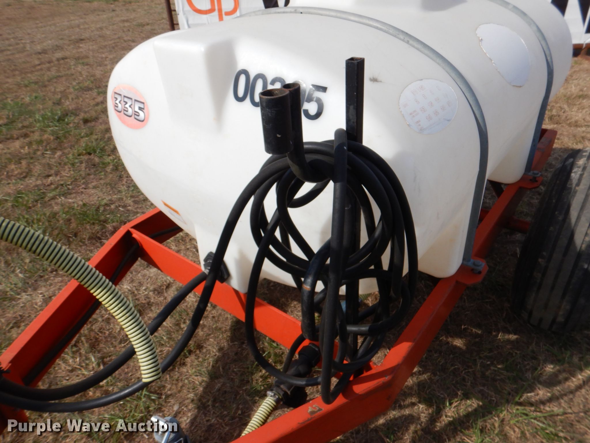Shop built turf sprayer in Davis, OK | Item JD9568 sold | Purple Wave