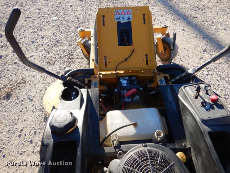 Hustler Raptor 931899 ZTR lawn mower in Hays, KS | Item DL3521 sold ...