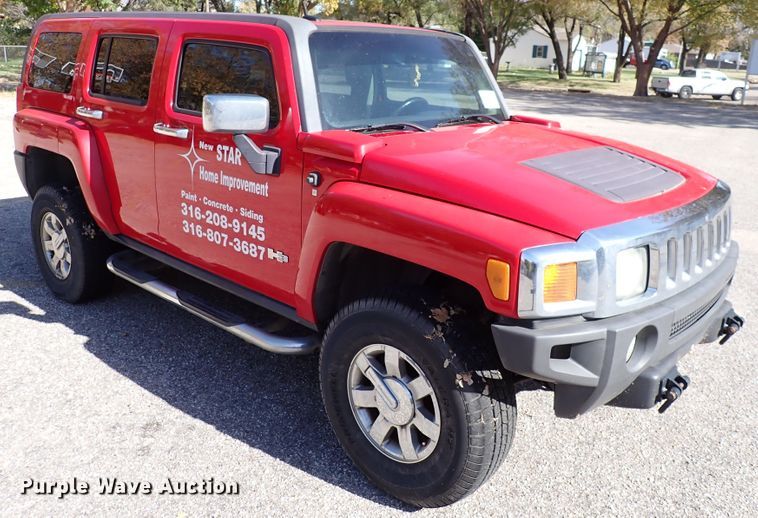 2007 Hummer H3 SUV in Wichita, KS | Item DN2302 sold | Purple Wave