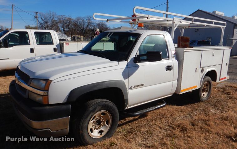 2003 Chevrolet Silverado 2500HD utility bed pickup truck in Duncan, OK ...