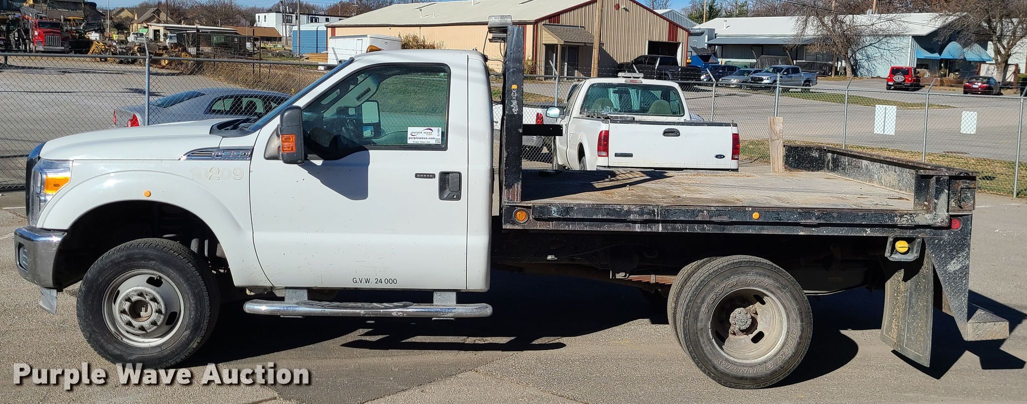 2012 Ford F350 Super Duty flatbed pickup truck in Overland Park, KS ...
